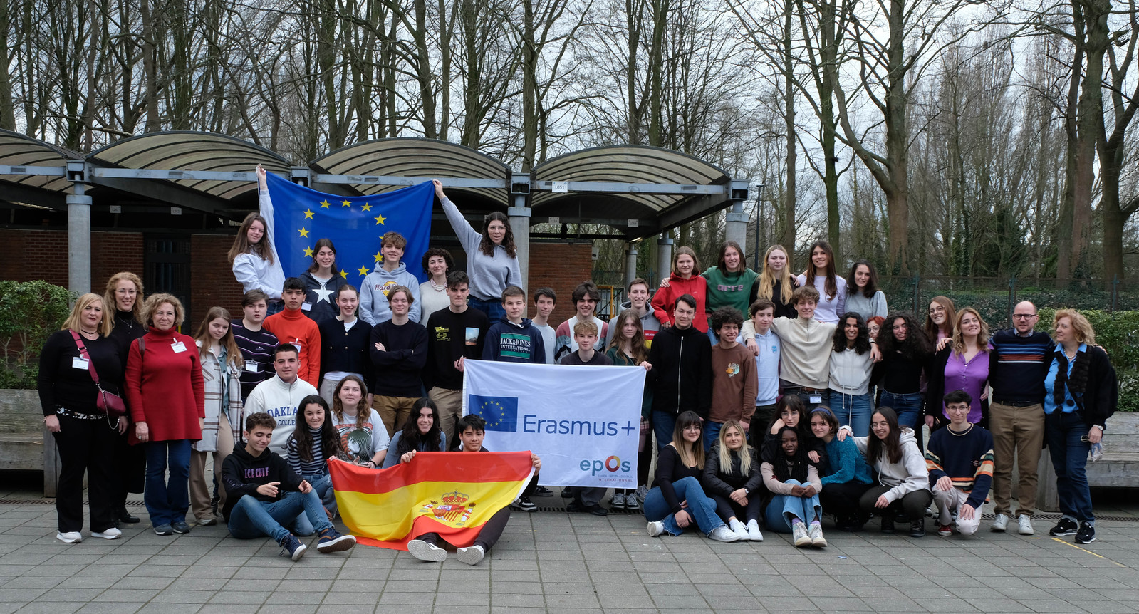 Bezoek uit het buitenland in het Sint-Gummaruscollege in Lier: “Nu was ...