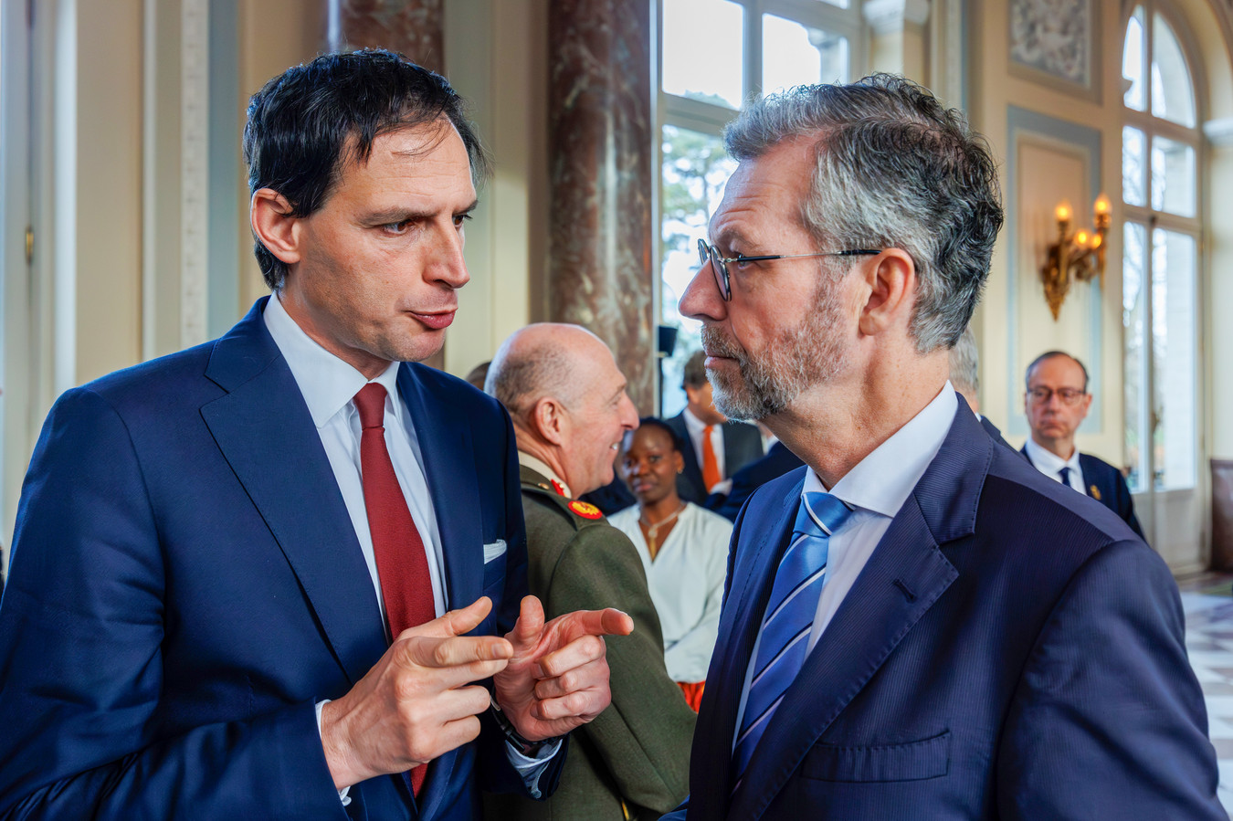 ‘Dé lobbyist voor Nederland’ in Brussel doet boekje open over EU ...