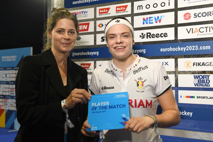 Emily White is 18-jarig aanvalswapen bij Red Panthers: “Als kind wou ik ...