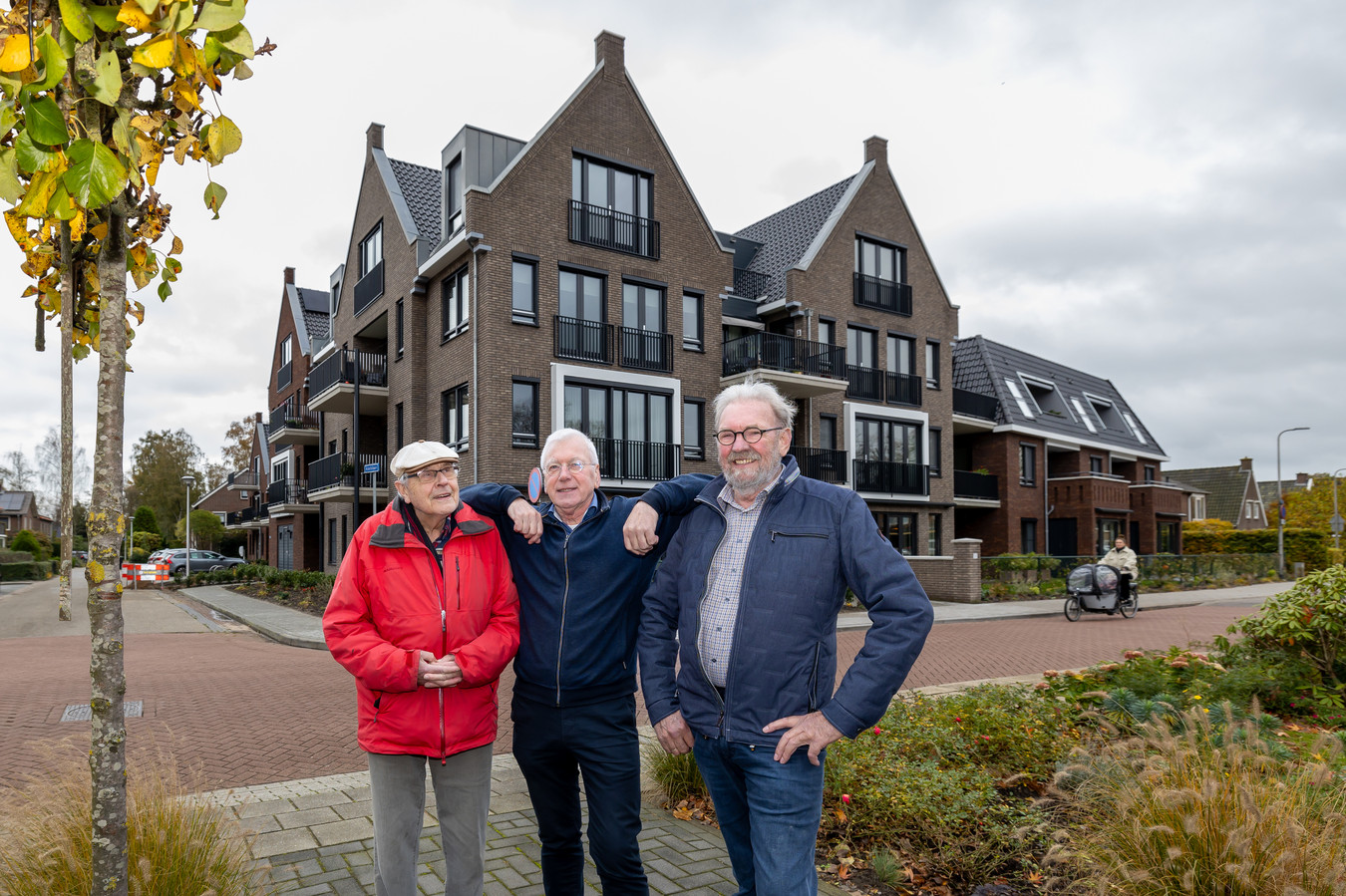 Ouderen maken met verhuizing naar appartemen­ten­com­plex weg vrij voor ...