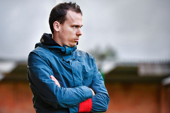 Jens De Decker (FCE Meetjesland): “We proberen te stunten” | Sport in ...