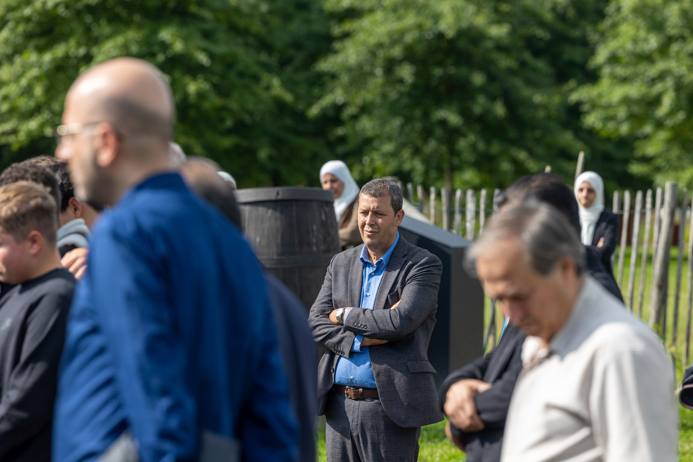 Afscheid van Thabet (16), die stierf aan een hersenbloeding: “Hier is zoveel onmacht... En ...