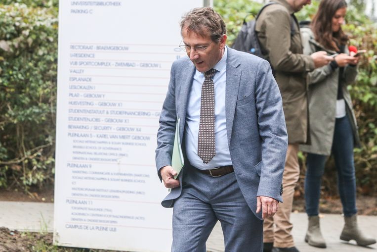 Advocaat van Solvay Kring sleept VUB voor rechter: ‘Rechten verdediging ...