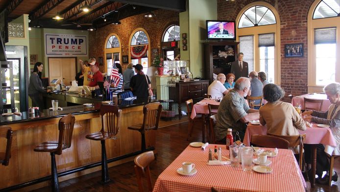 Een café voor de fans van Donald Trump | Nieuws | AD.nl