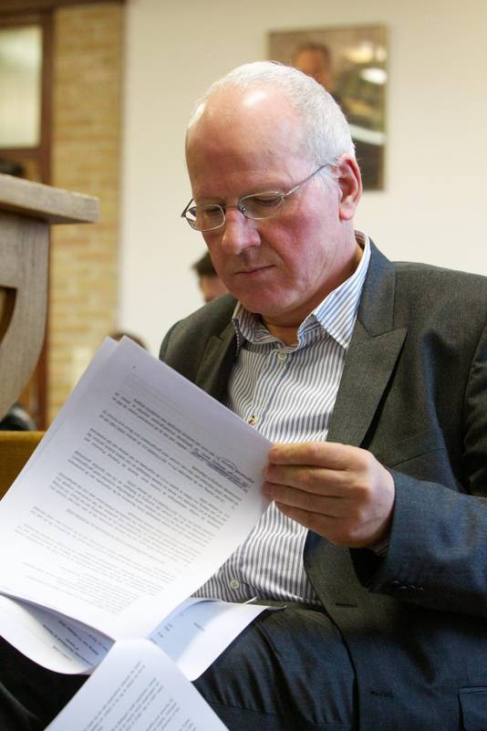 CGKR-directeur is tegen Vlaams centrum voor mensenrechten | Binnenland ...