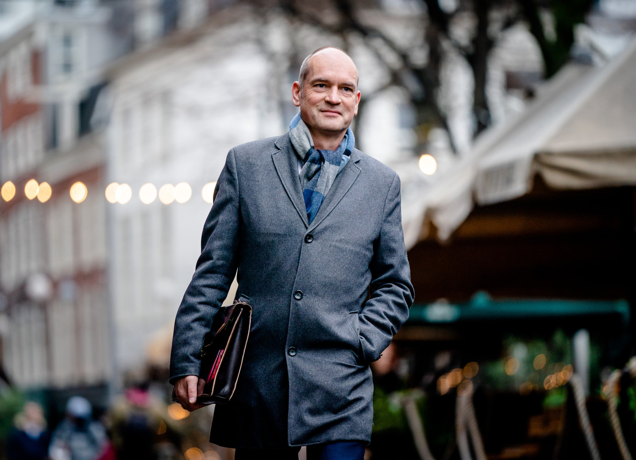 Gert-Jan Segers neemt na tien jaar in de politiek ook afscheid van ... Gert-Jan Segers neemt na tien jaar in de politiek ook afscheid van ...