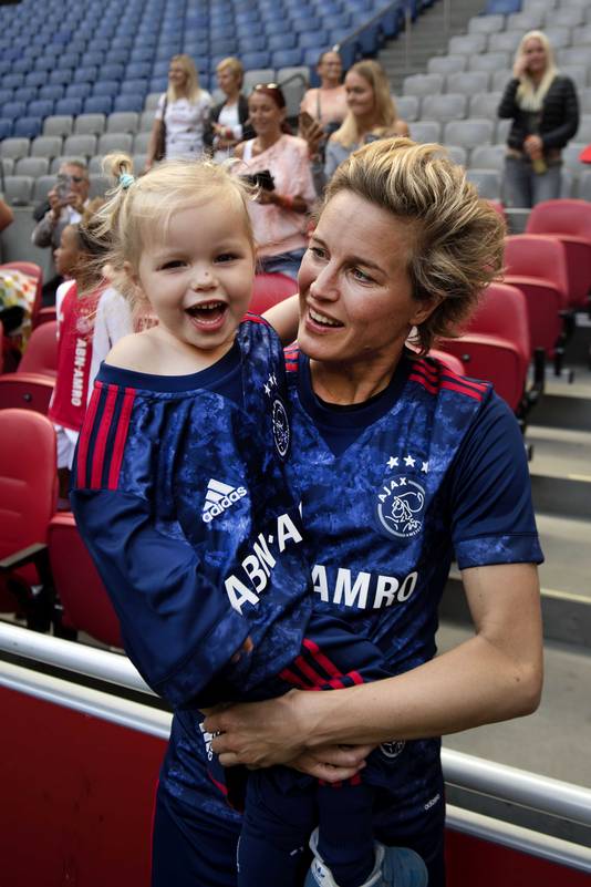 Koster begint bij Ajax aan 'traineeship' | Nederlands voetbal | AD.nl