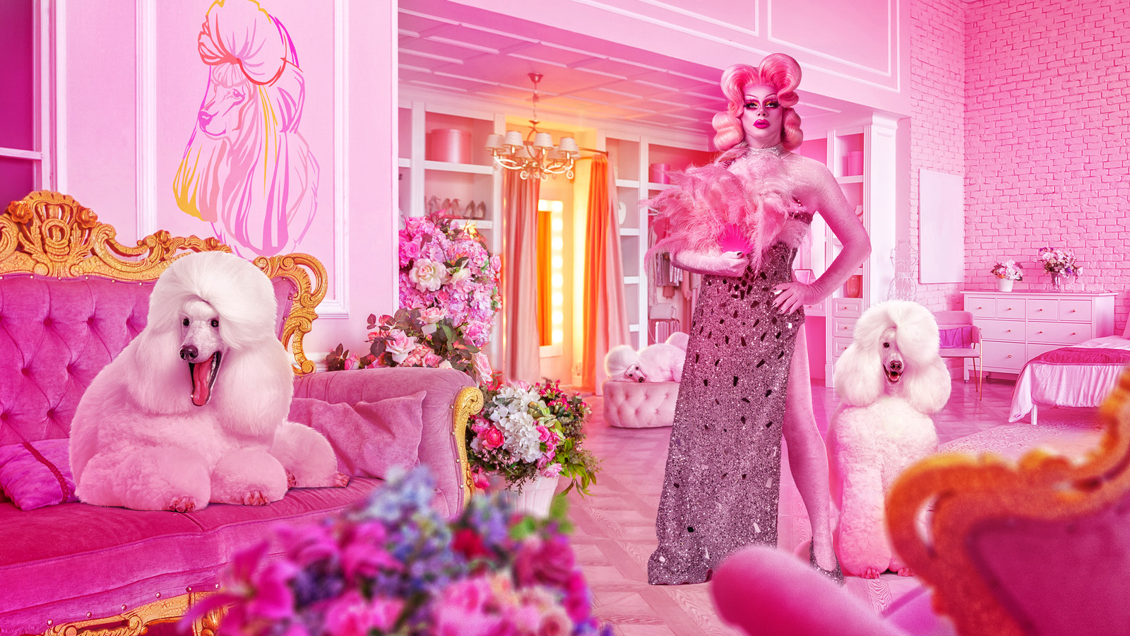 Welke BN’er gaat schuil achter deze poederroze queen in Make up your ...