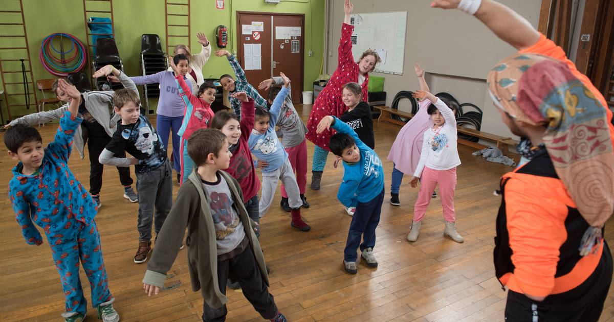 Ook Ovide Decrolyschool steunt in pyjama | Ronse | hln.be