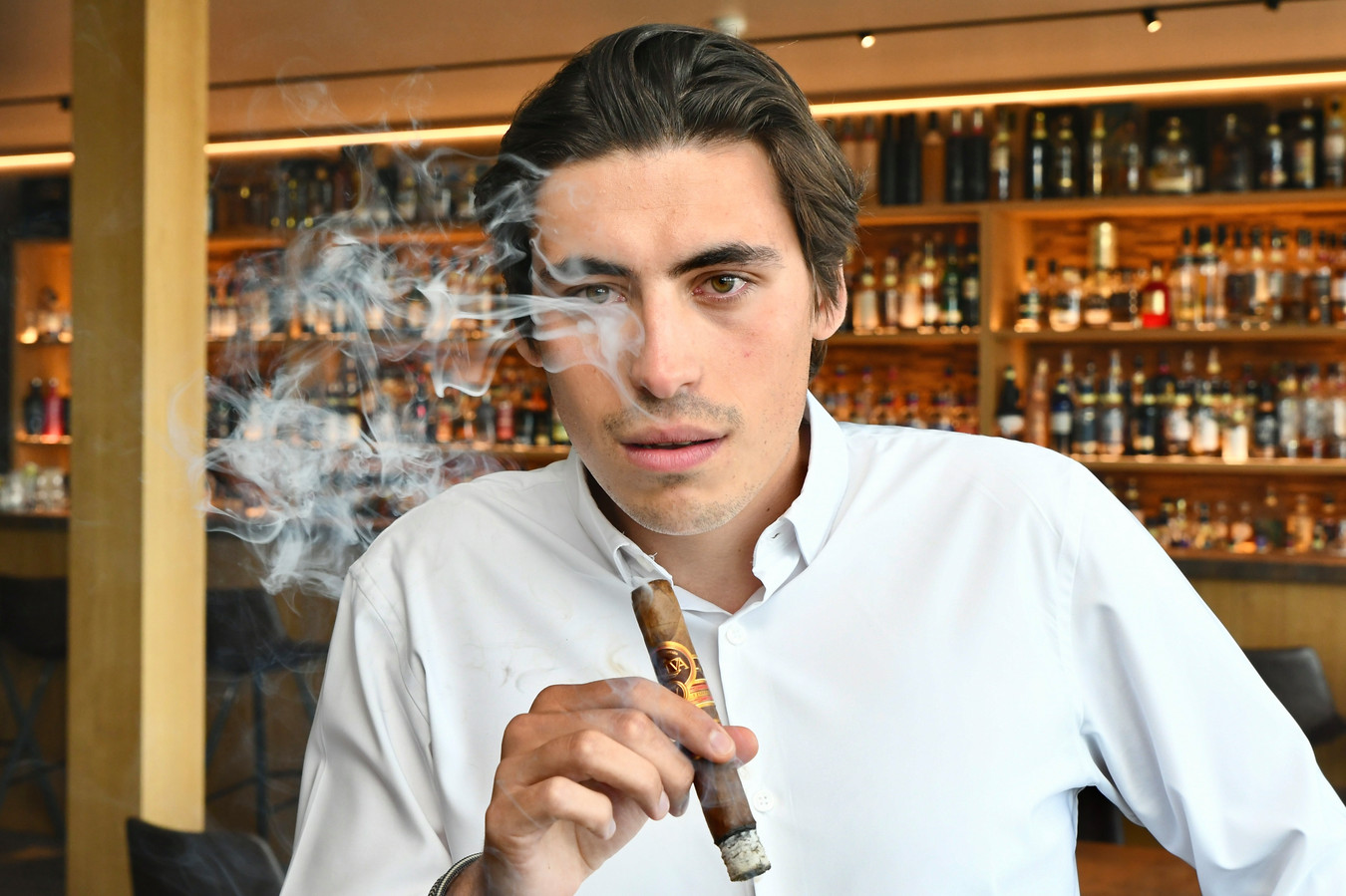 Gilles verdedigt Belgische eer op WK sigaar roken in Kroatië: “Totaal onvoorbereid vice-Belgisch ...