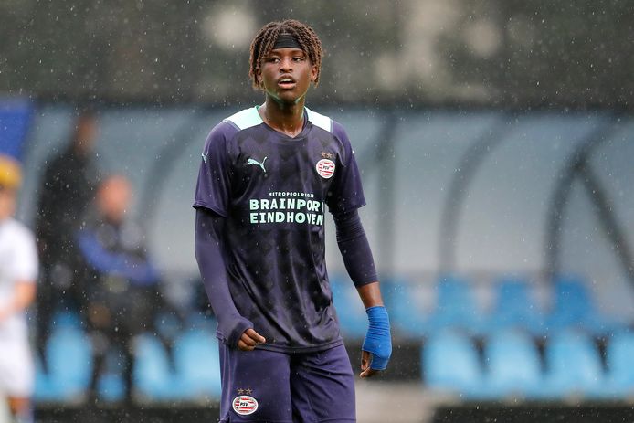 Debutantenfestival lonkt bij Jong PSV, veel nieuwe spelers bij de ... Debutantenfestival lonkt bij Jong PSV, veel nieuwe spelers bij de ...