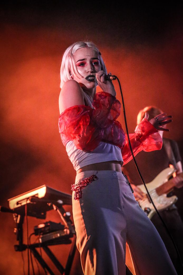 Totaal onbekende Ruby Grace (21) trapt Pukkelpop op gang: "Show is ...