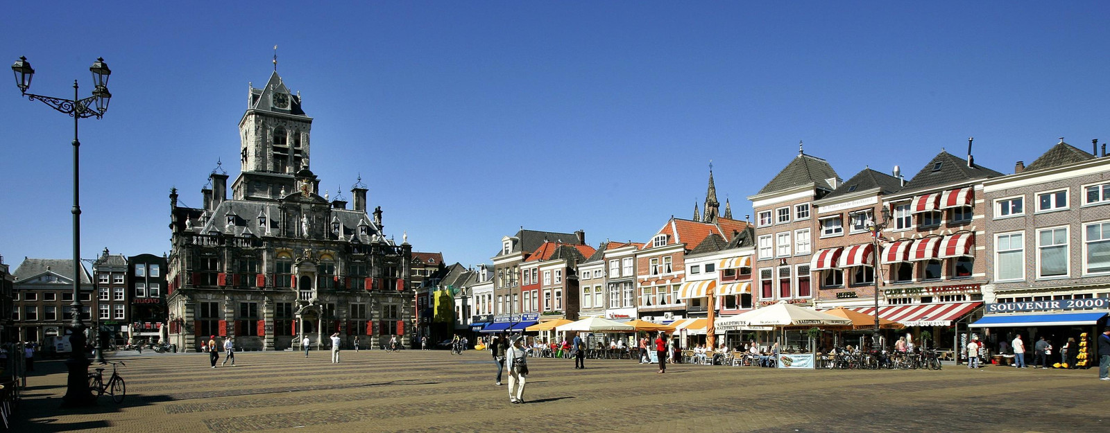 Bewijs van goed gedrag gratis te krijgen | Foto | AD.nl Bewijs van goed gedrag gratis te krijgen | Foto | AD.nl