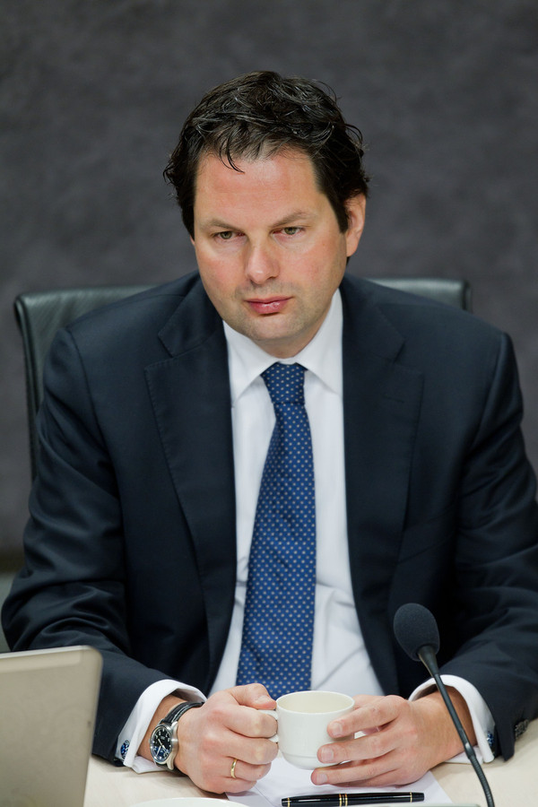 Ex-Kamerlid Haverkamp aan de slag bij NS | Foto | destentor.nl