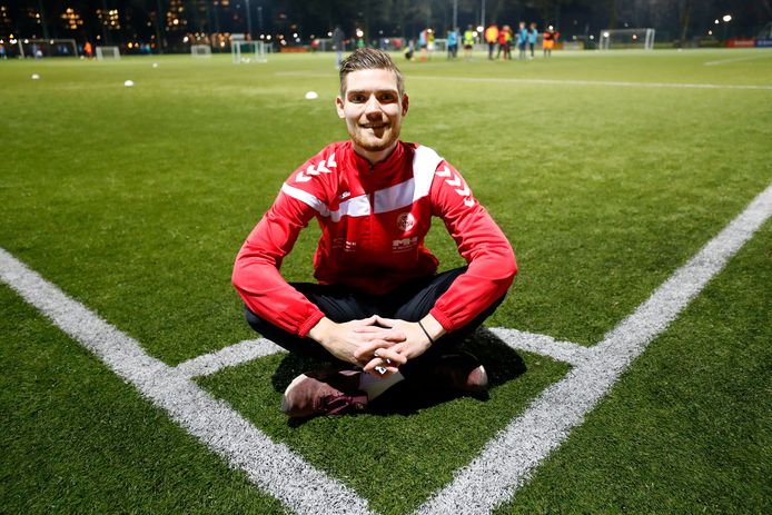 Clubman Mitchell Slegers ziet Woenselse Boys als favoriet voor de titel ...