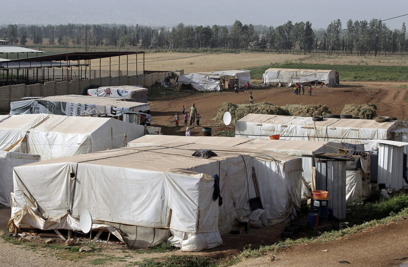 Noodkreet buurlanden Syrië over miljoenen vluchtelingen | Foto ...