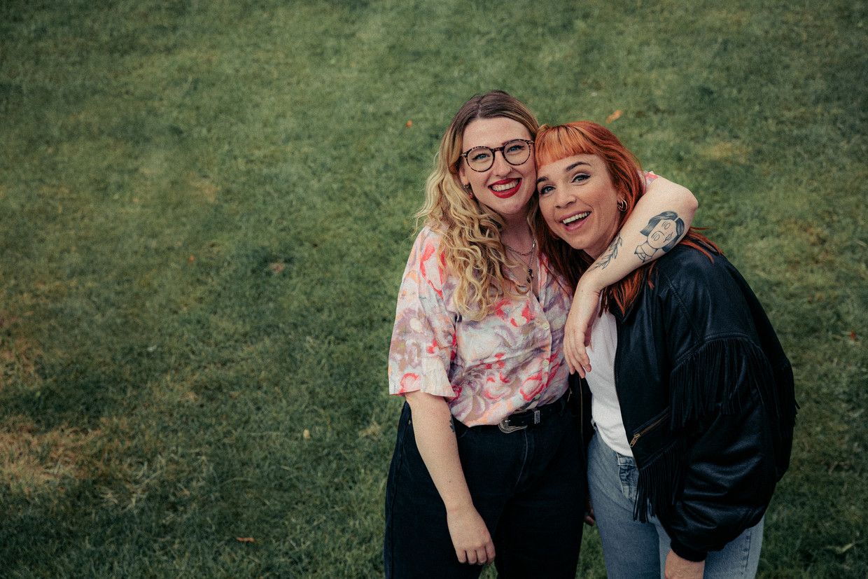 Sofie Engelen & Elien D’hooge: ‘Dankzij Ozzy Osbourne rook ik de hele dag naar ouwemannetjesparfum’