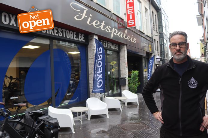 NET OPEN. Oxford Bike Store opent deuren in Nieuwstraat: “Fietsenwinkel ...