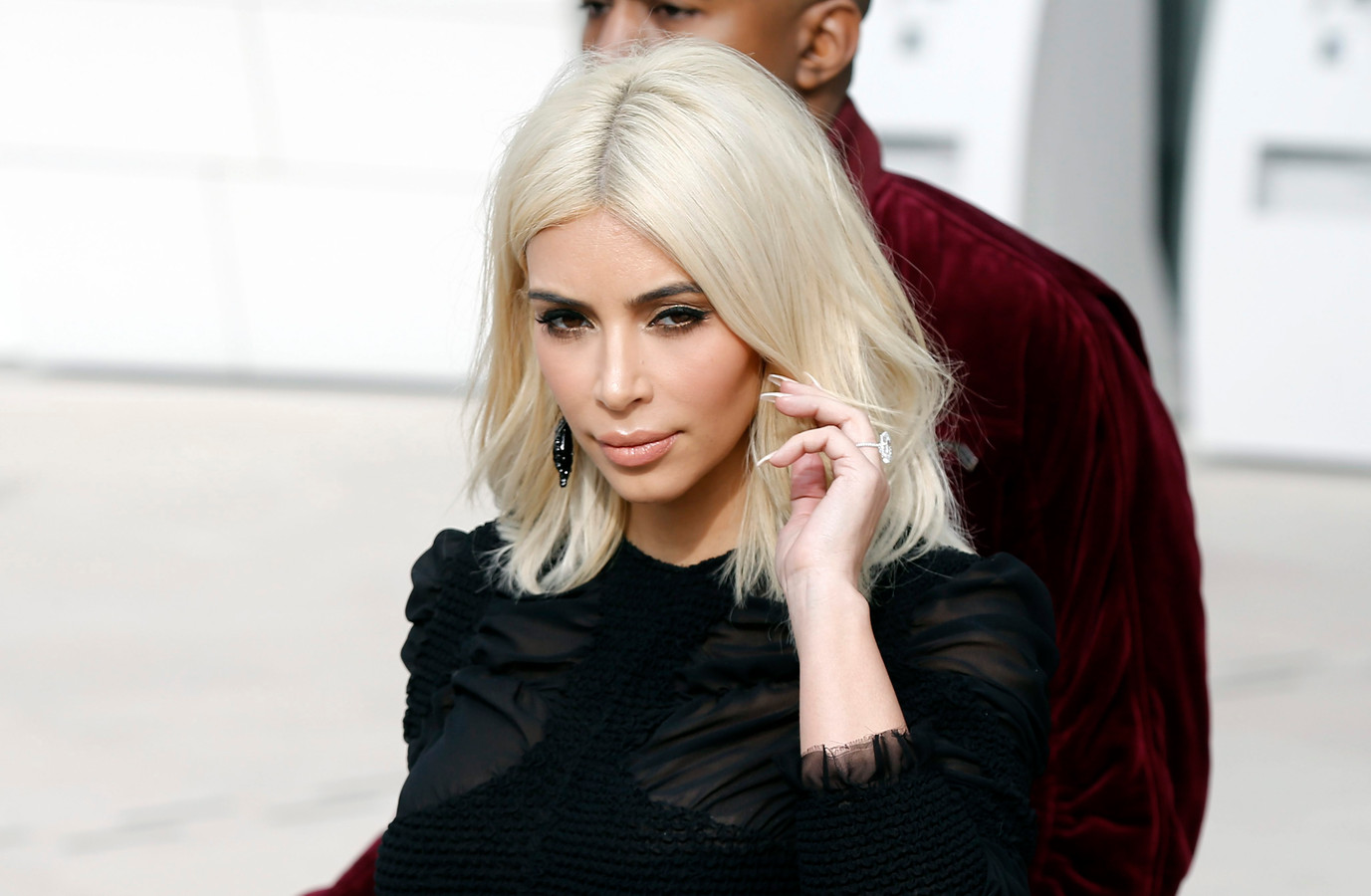 Braquage de Kim Kardashian à Paris en 2016: le cerveau présumé remis en ... Braquage de Kim Kardashian à Paris en 2016: le cerveau présumé remis en ...