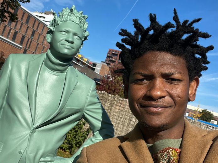 Hij is pas 23 jaar en geen Mandela of Gandhi, maar toch heeft Utrechter ...