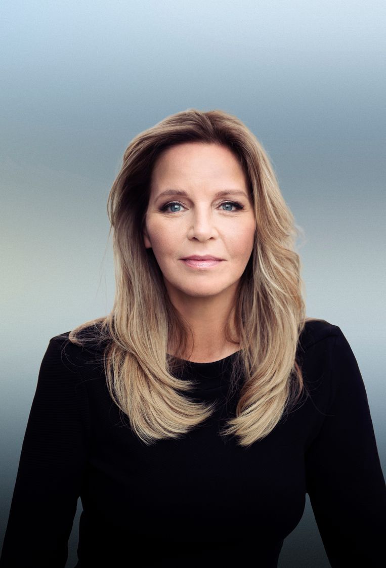 Bestsellerauteur Esther Verhoef: ‘Weekenden ken ik als workaholic niet’
