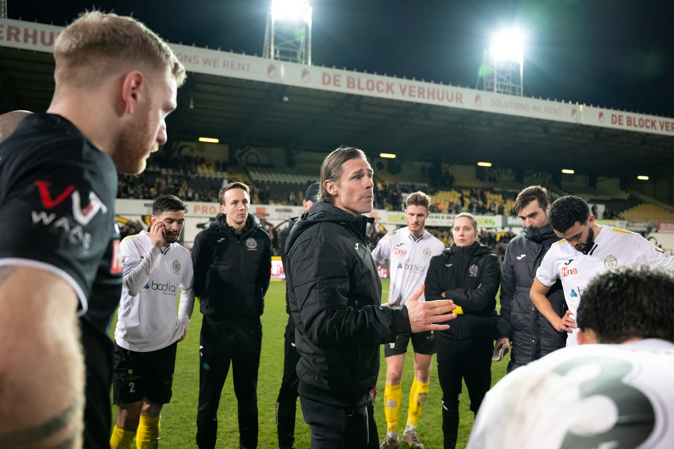 Hans Cornelis met Lokeren-Temse naar ‘beste amateurploeg van het land ... Hans Cornelis met Lokeren-Temse naar ‘beste amateurploeg van het land ...