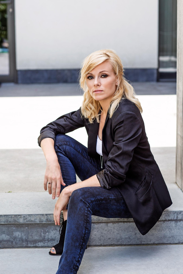 Cathérine Moerkerke: "Vroeger moesten vrouwen in de media mooi zijn, nu vooral menselijk" | Foto ...