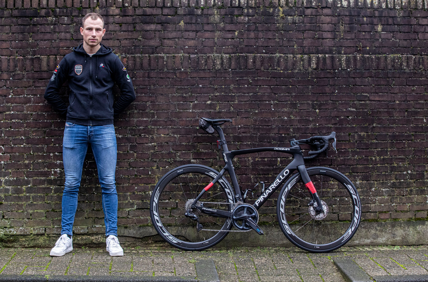 Martijn Budding stapt over naar nieuwe ploeg binnen het wielrennen ...