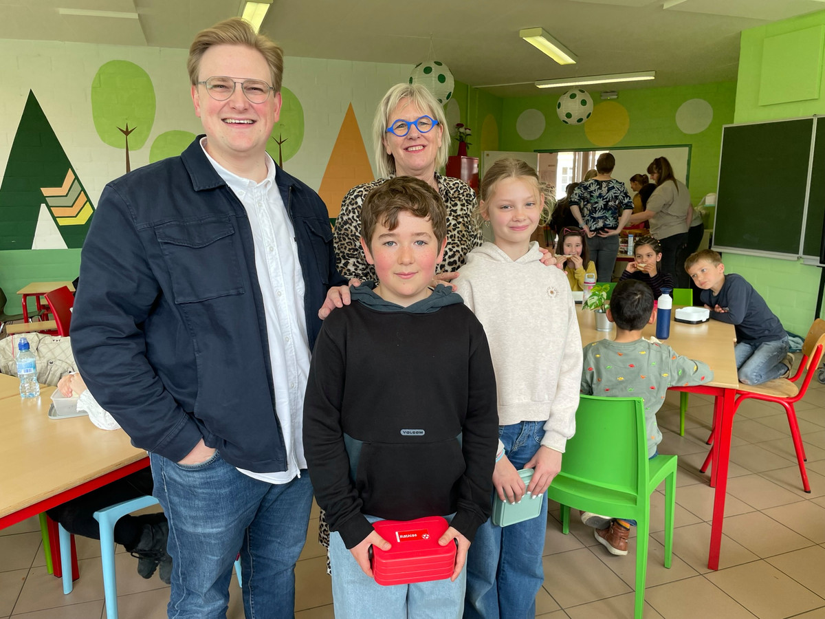Kindergemeenteraad Diest onderneemt actie tegen lege brooddozen: “We ... Kindergemeenteraad Diest onderneemt actie tegen lege brooddozen: “We ...