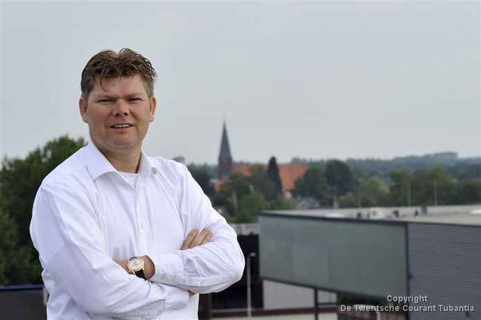 Altijd de kerktoren van Enter in zicht bij Coulisse | Overig | tubantia.nl