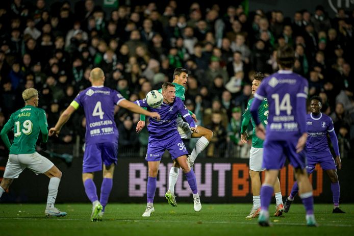Simons Bammens (Patro Eisden) over topper tegen Beerschot: “We moeten ...