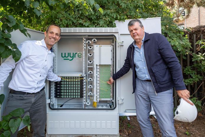 Wyre maakt eerste glasvezelverbinding met Mechels adres | Mechelen | hln.be