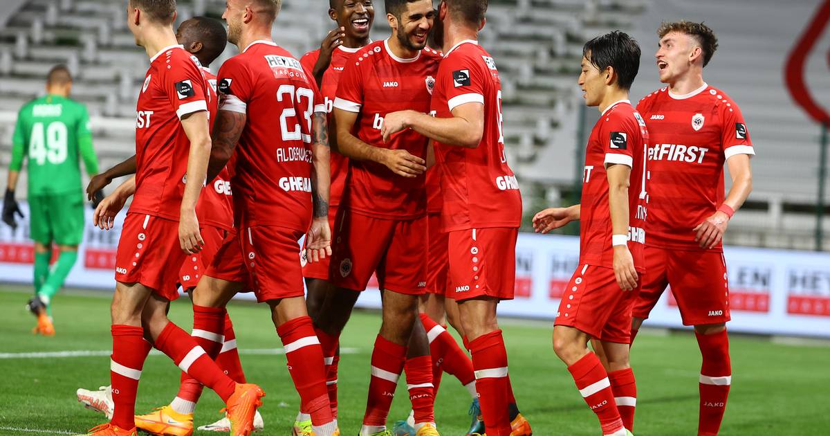 18 op 18 voor Antwerp: Union gaat met 4-2 over de knie | Belgisch ...