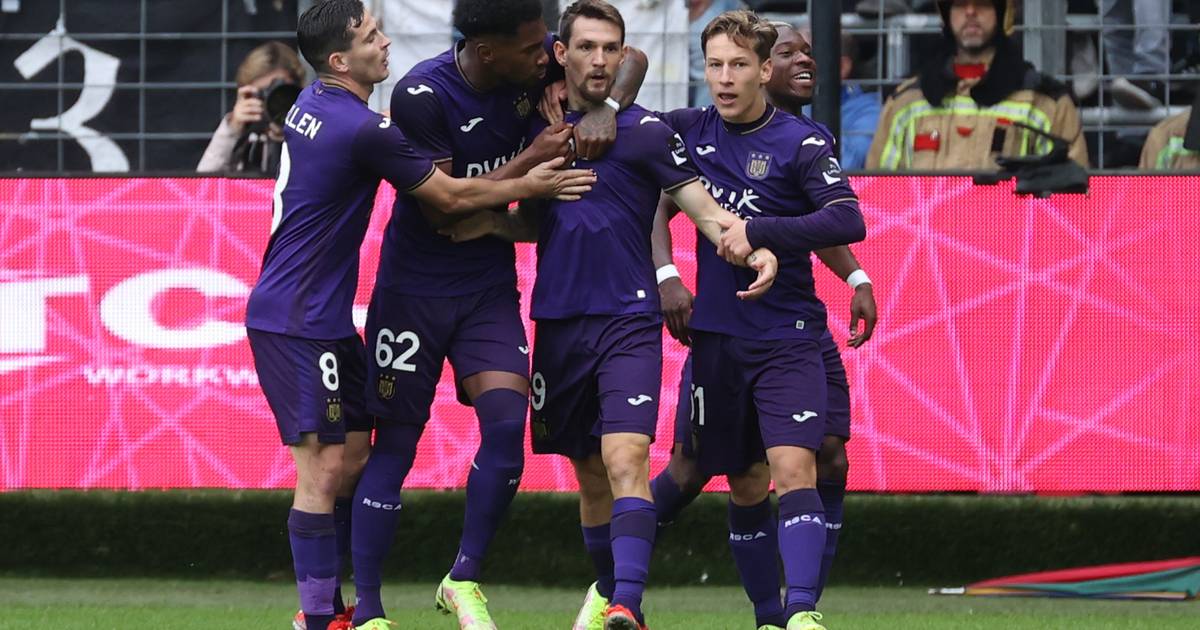 Anderlecht kampioen? In Brussel laten ze zich niet gek maken: “Top vier ...