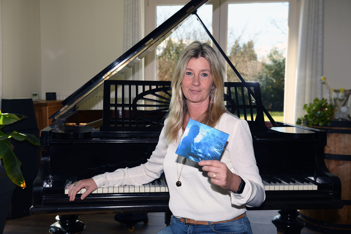 Pianiste Elisabeth Wolf (47) lanceert debuut-cd: “Hopelijk binnenkort ...