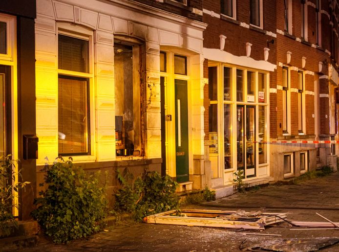 16-jarige jongen uit Rotterdam aangehouden voor explosie Bergweg ...