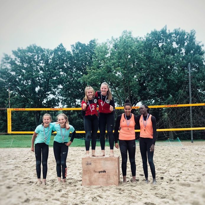 Toptalenten: Noordijkse zusjes winnen alle drie medailles op NK ...