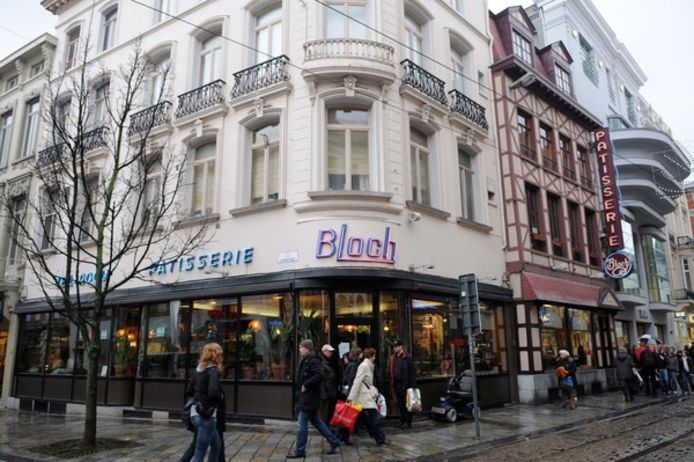 NET OPEN. Waar ooit bekende bakkerij Bloch huisde, vind je nu de tweede ...