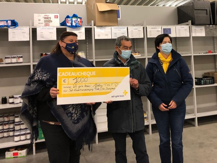 Wit-Gele Kruis geeft Sint-Vincentiusvereniging duwtje in de rug van 1. ...