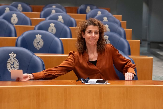 De bordesfoto is gemaakt, maar wie zijn de ministers in het nieuwe kabinet-Schoof? We stellen ze ...