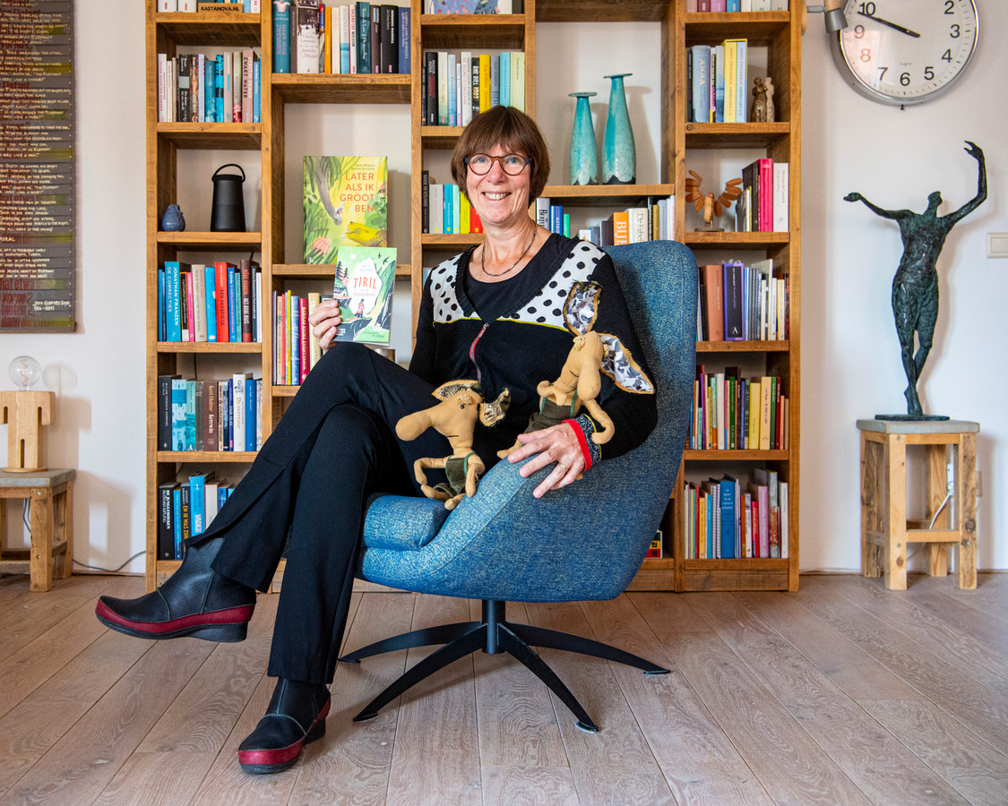 Bette Westera schreef het geschenk voor de Kinderboekenweek: ‘Opeens ...