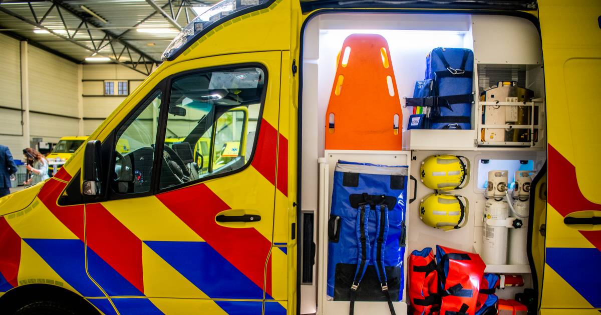 Ambulancedienst wil af van ‘vijftien minutennorm’: ‘Zegt niets over ...