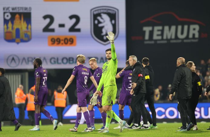 Puike prestatie van doelman Nick Shinton helpt Beerschot niet aan ...