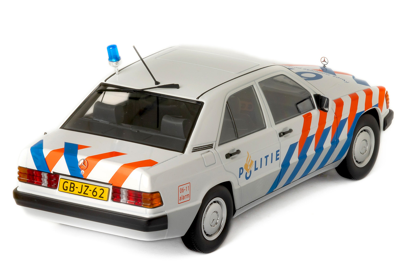 Deze auto's zijn pas echt betaalbaar: van Tesla tot touringcar | Foto ...