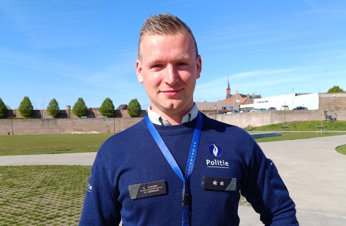Stef (29) is eerste jeugdinspecteur bij politiezone Grensleie: “Band ...
