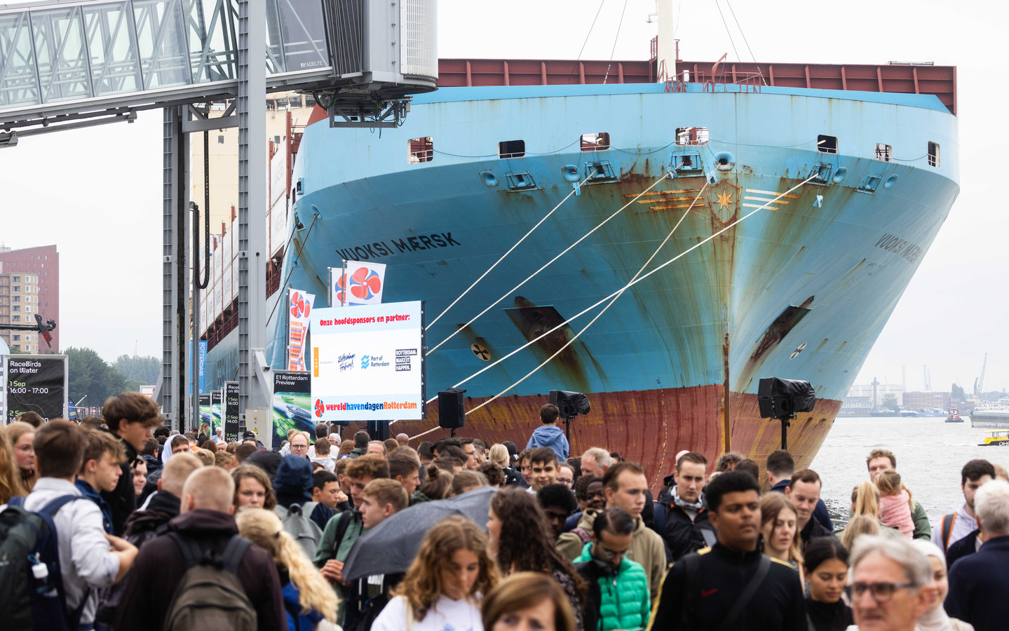 Wereldhavendagen: enorme schepen imponeren, ‘maar ze moeten wel schoner ...