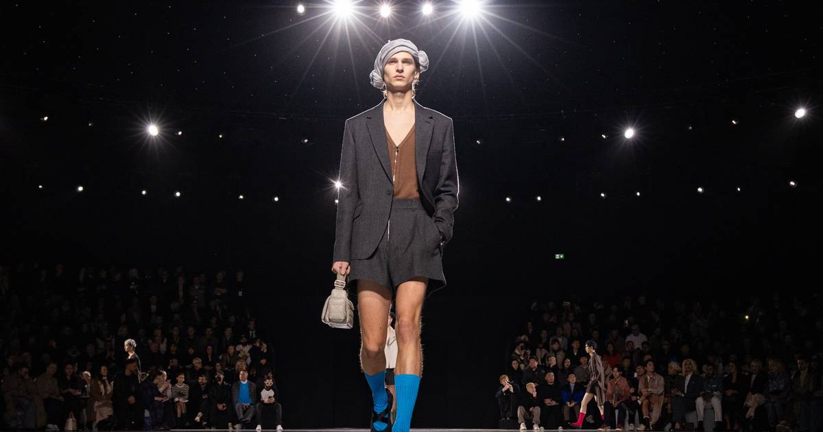 Na één sollicitatie mag Thomas (19) debuteren voor Dior op catwalk ...
