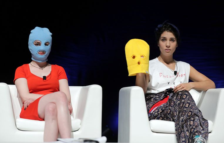 Nadja Tolokonnikova (Pussy Riot) zat twee jaar in een Russisch ...