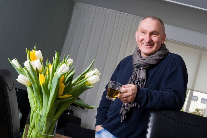 Hans van Gameren en Kerkwijk blijven elkaar trouw | Amateurvoetbal | bd.nl