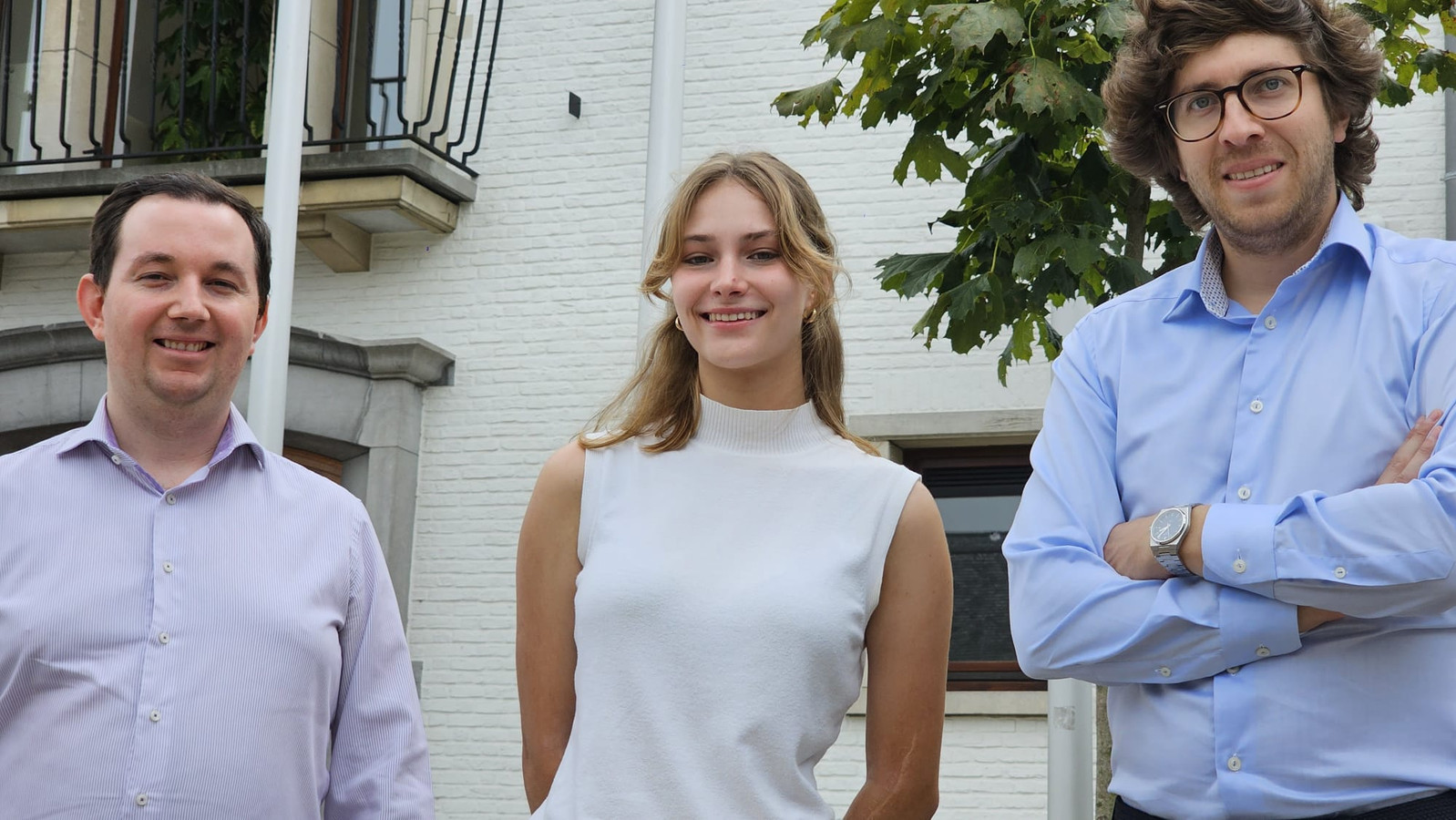 Ilana (17) is de jongste kandidate van het land, want zij verjaart op ...